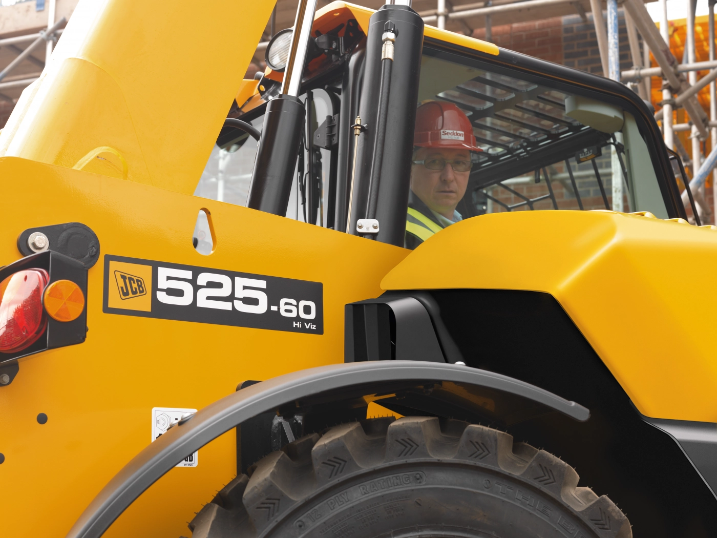 JCB Teleskoplader 525-60 - Küfner Arbeitsbühnen